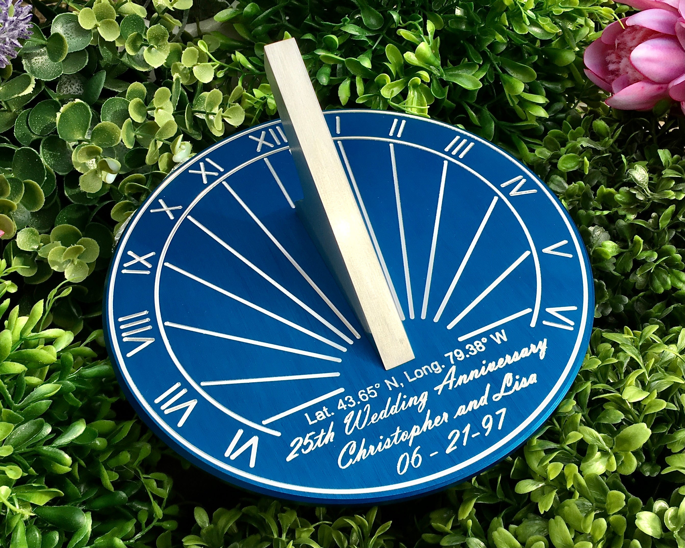 Apollo Sundials - Custom Sundial Gifts